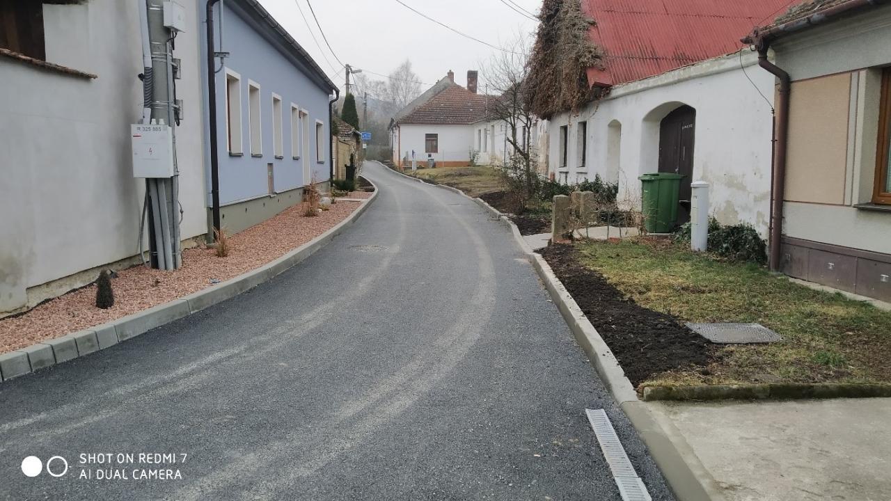 Malhostovice – oprava místní komunikace „Na Cigánce“ - Oficiální ...